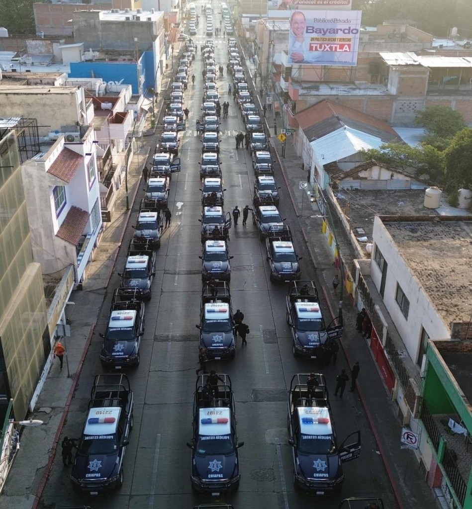 Encabeza Rutilio Escandón banderazo de salida de 213 patrullas para fortalecer la seguridad de ...