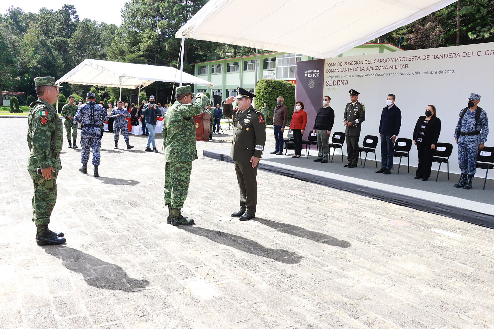 Asiste Rutilio Escandón a toma de posesión del nuevo comandante de la ...