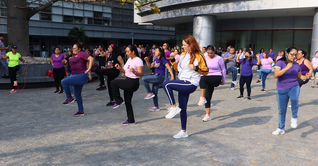 Tanía Robles encabeza activación física en el marco del Día ...