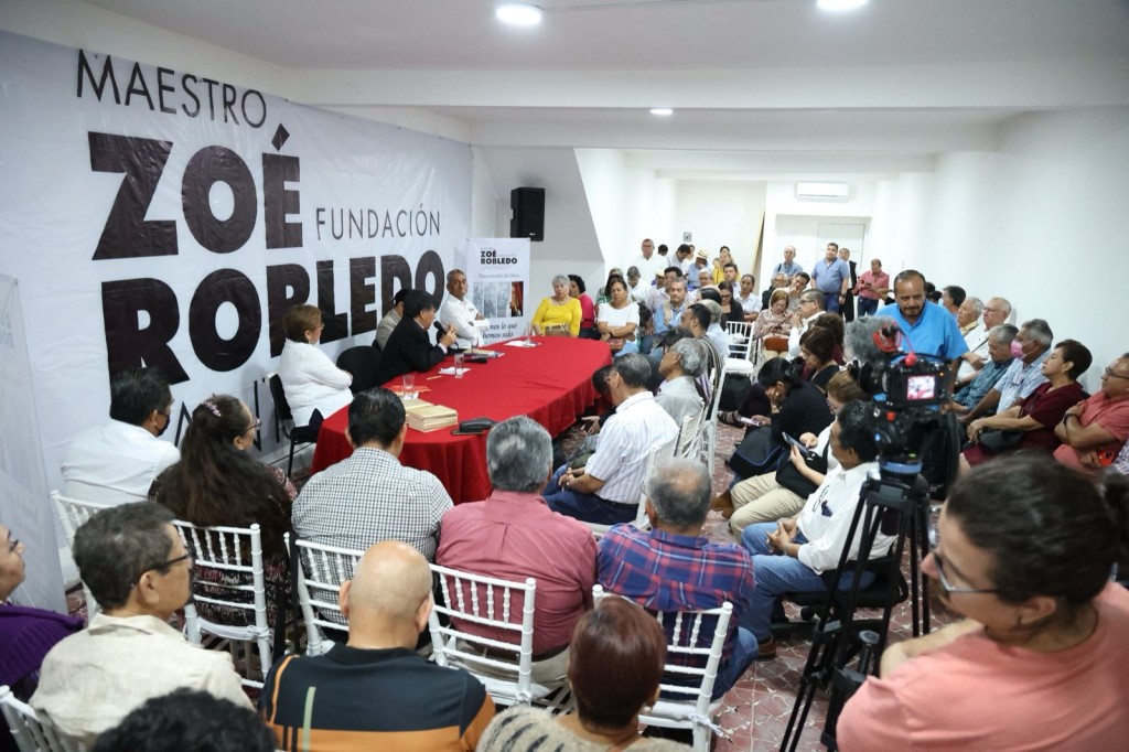 Presenta Fundación Zoé Robledo el libro “Somos lo que hemos sido ...